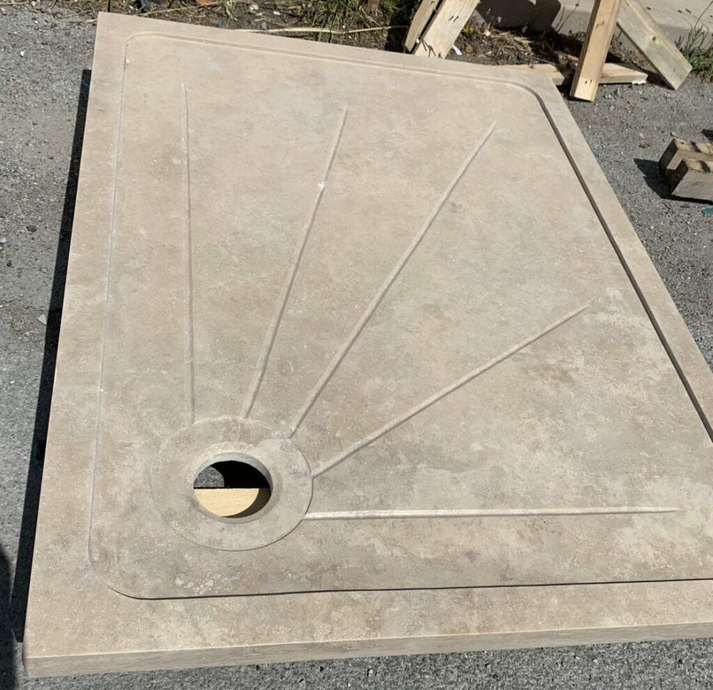 Bac à douche Travertin 120x90cm + cannelures, épaisseur 5cm – FRANCEPIERRE